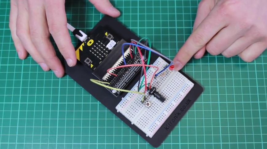 Inventors Kit Experiment 3 Further Help – Kitronik Ltd