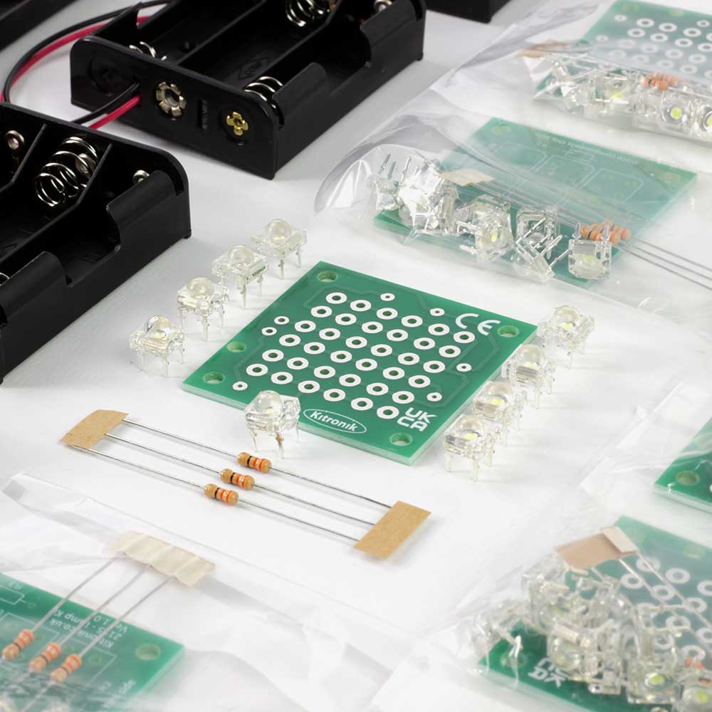 Kitronik 5V LED Desk Lamp Kit - Kit and Battery Holders (Kit of 30 ...